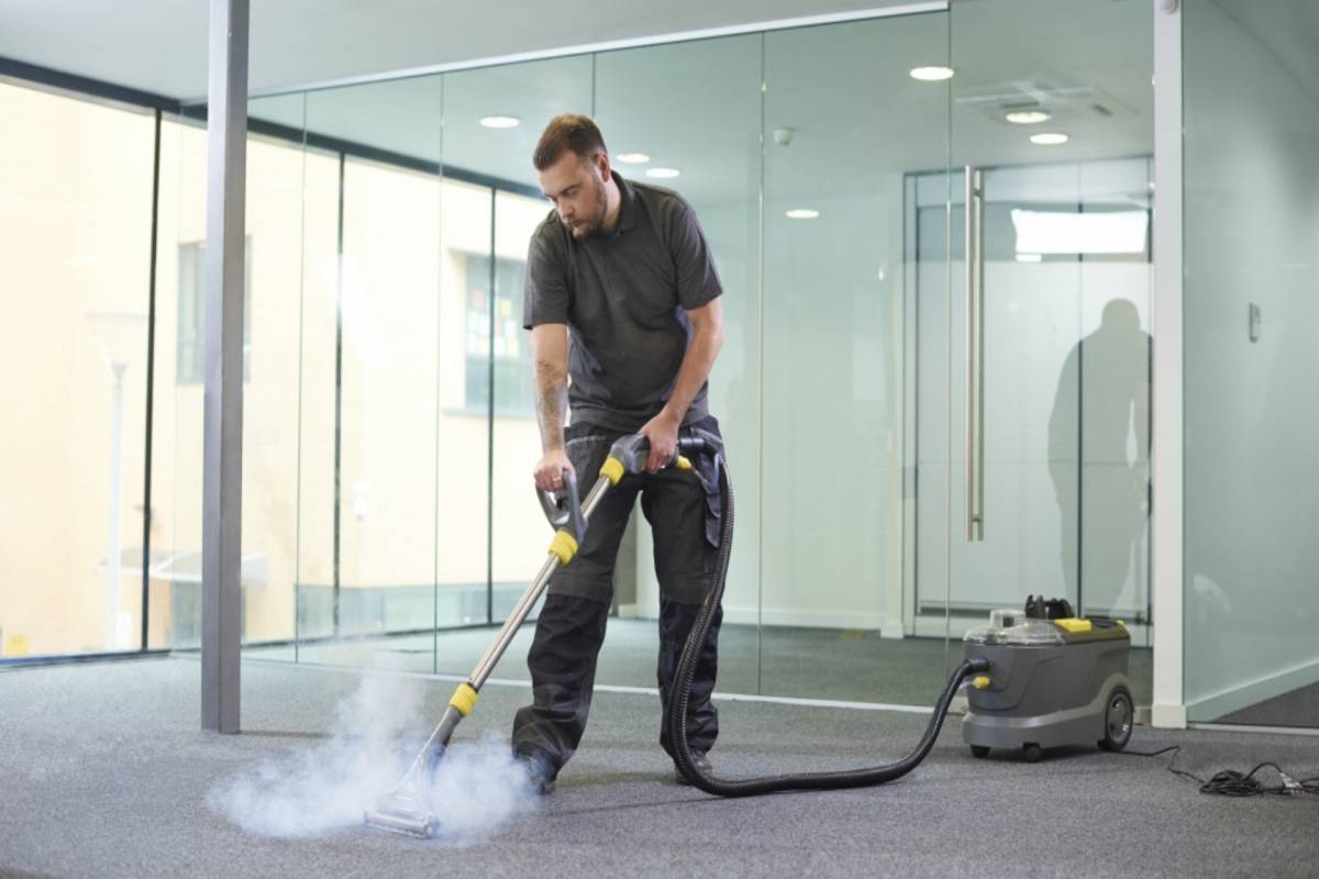Effective Office Carpet Cleaning: Tips for Thorough Cleaning